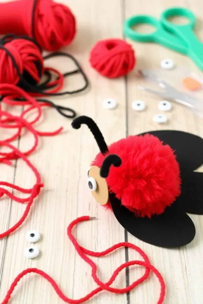 Adorable Ladybug Crafts for Kids - DIY Art and Crafts Ideas For Kids ...
